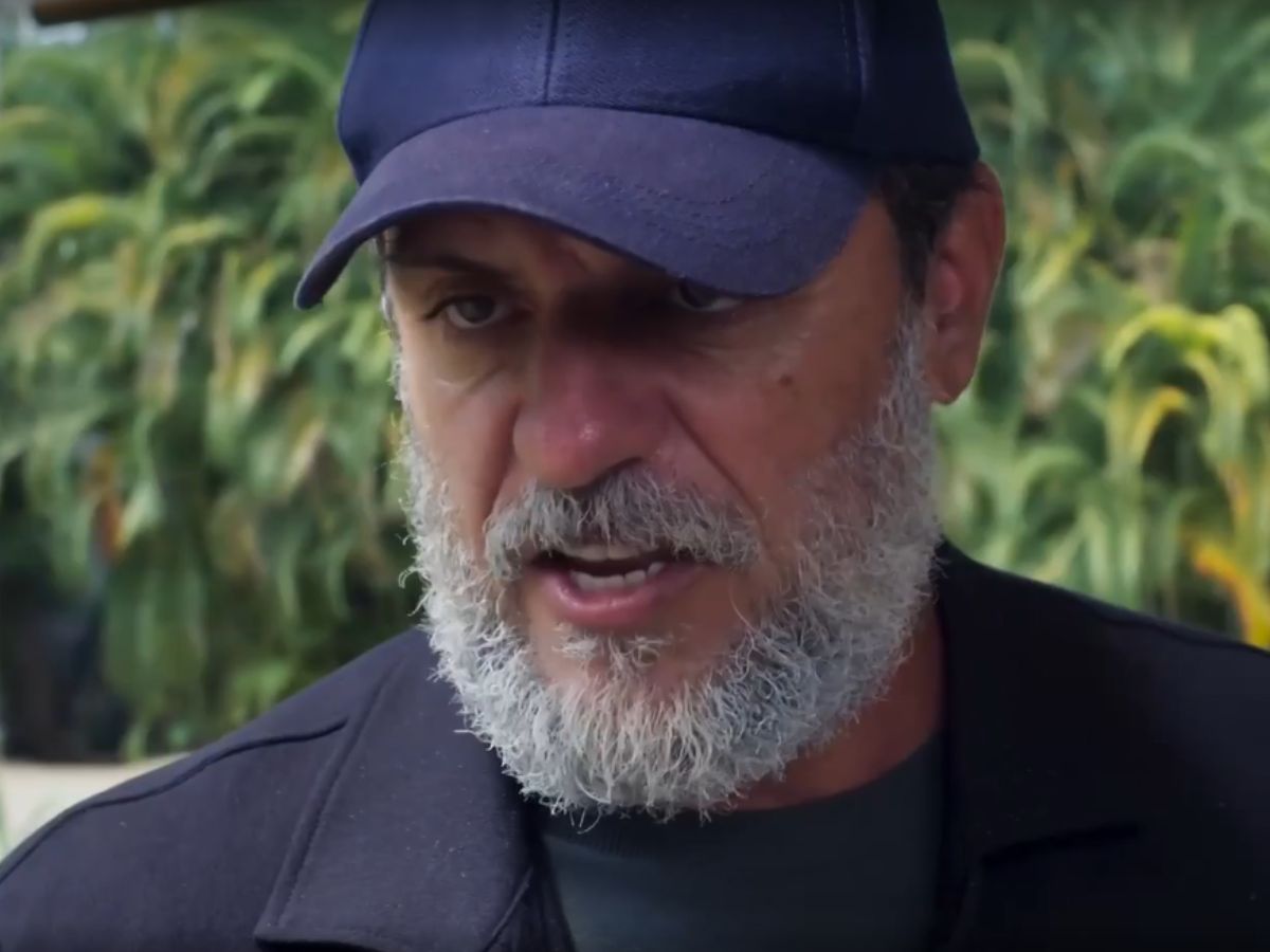 Molina é enterrado como indigente no final de Mania de Você